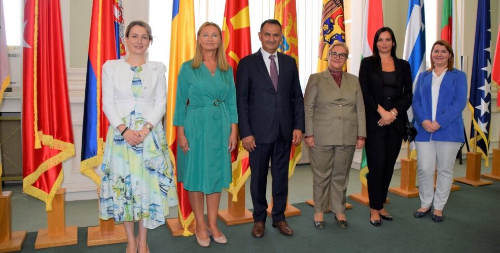 Visit of a delegation from the Albanian National Bureau of ...